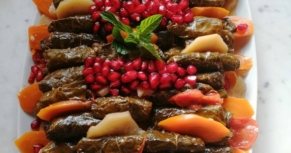 طريقة عمل ورق عنب بالزيت بلمسات حنين على اصولها بطريقة سهلة وسريعة من 👩 ...