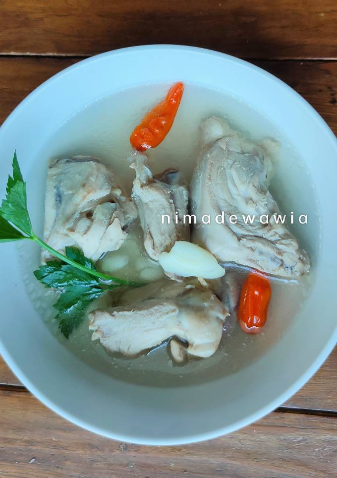 Resep Chicken Garlic Soup (Sup Taiwan) oleh Wawia Ni Made - Cookpad