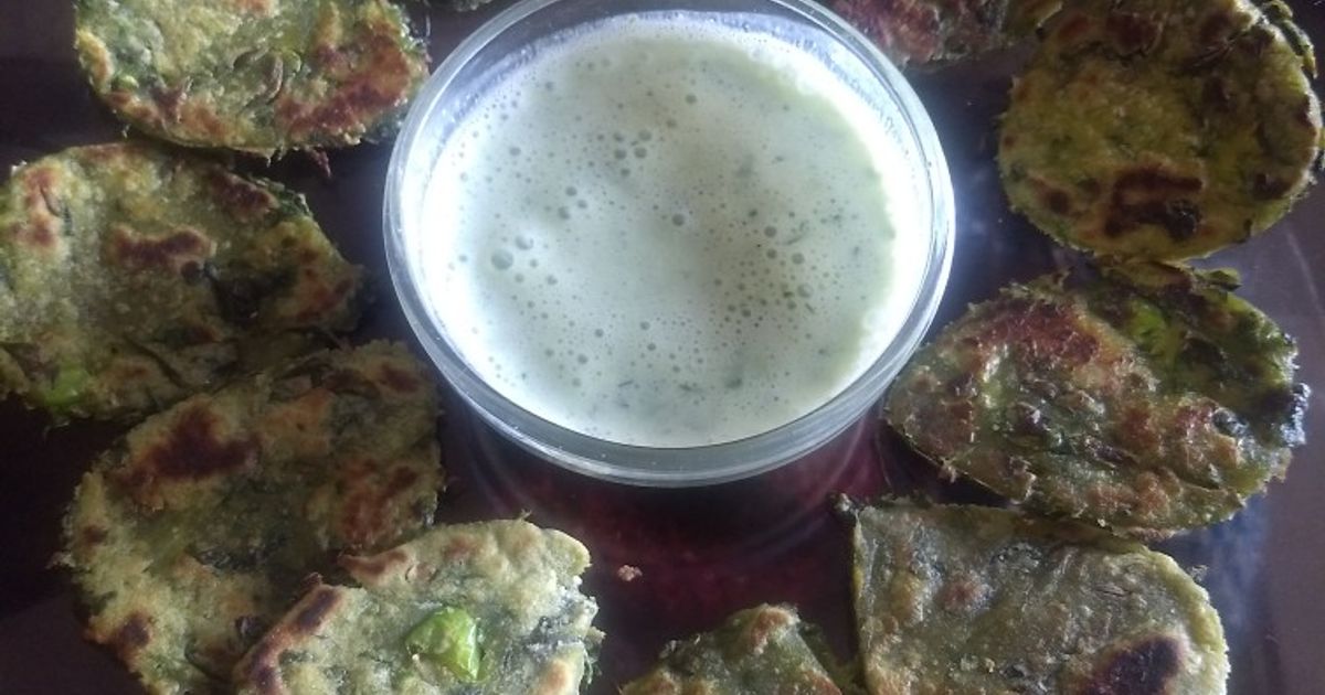 Methi & Spinach Bites Recipe by Laju Gehani - Cookpad