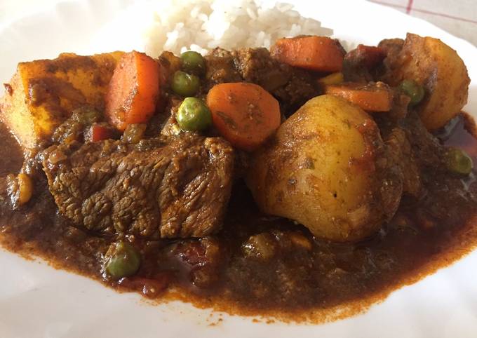 Seco de res 🐮🥕 Receta de Tracy Young- Cookpad