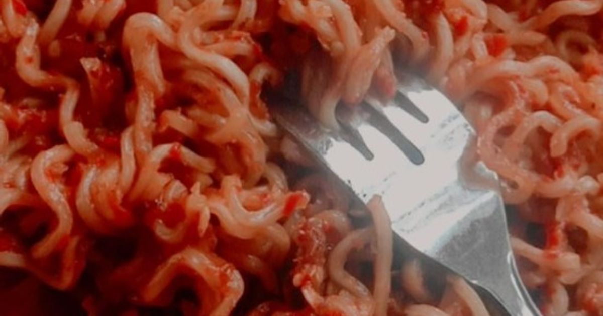 Resep Mie Level Extra Pedass oleh Asyachhnmp - Cookpad