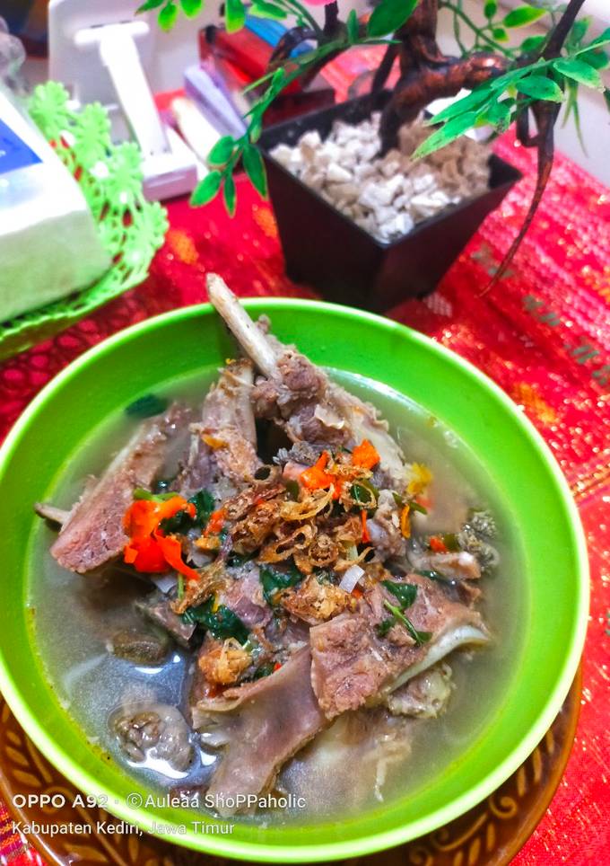 Resep Sop tulang sapi simpel oleh Aulia Anisa - Cookpad