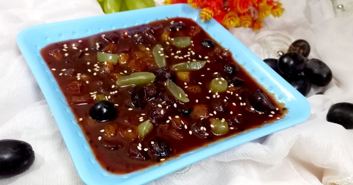 हरे काले अंगूर की लौंजी (Hare Kale Angur Ki Launji Recipe In Hindi ...