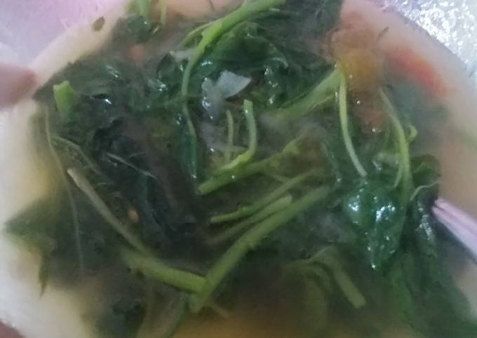 Resep Sup bayam bening oleh sarah_nugraha - Cookpad