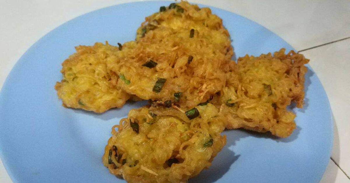 Resep Perkedel Mie Telur Simple oleh Eka Supiyanthi - Cookpad
