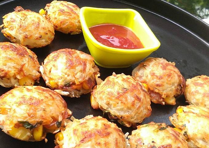 Potato corn cheez Aappe Recipe by Abhilasha Gupta - Cookpad