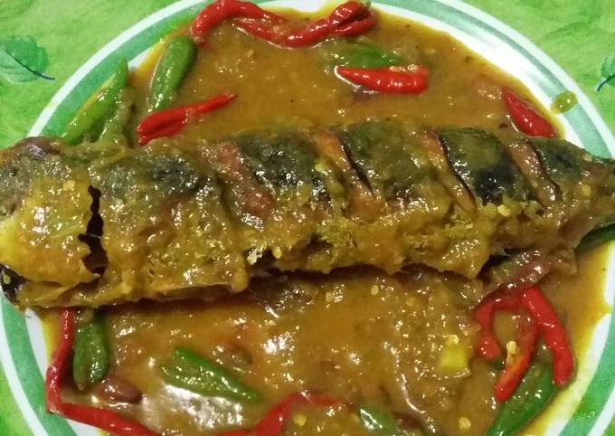 Resep Ikan acar kuning oleh Tiwiskitchen 😺 - Cookpad