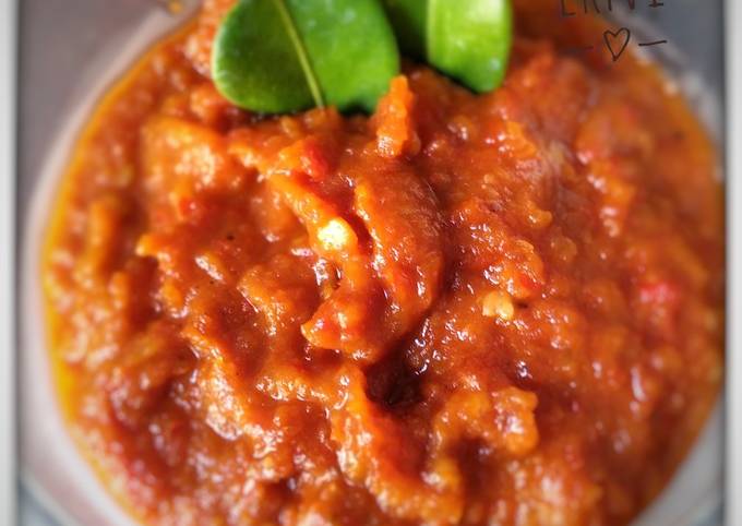 Resep Sambal Tomat Terasi Matang Oleh Erni Anugrah Cookpad