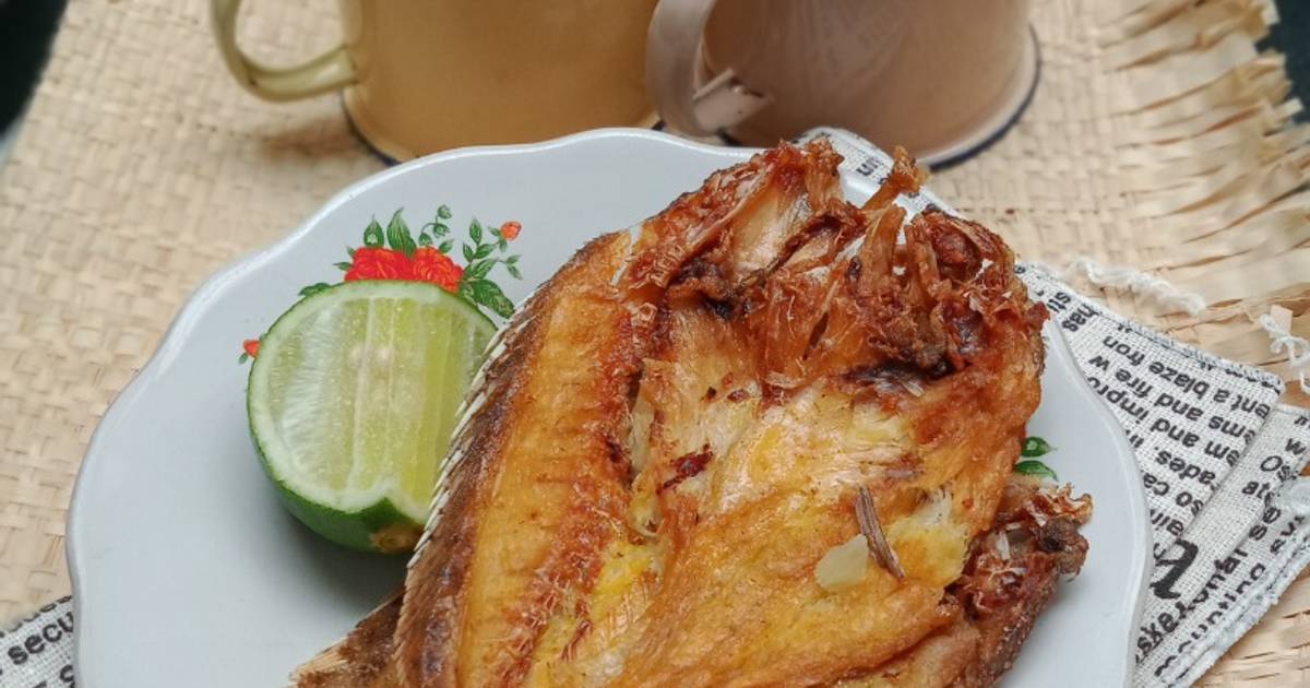 Resep Ikan Asin Goreng Tumbuk Siram Jeruk nipis oleh Dapurdinar - Cookpad