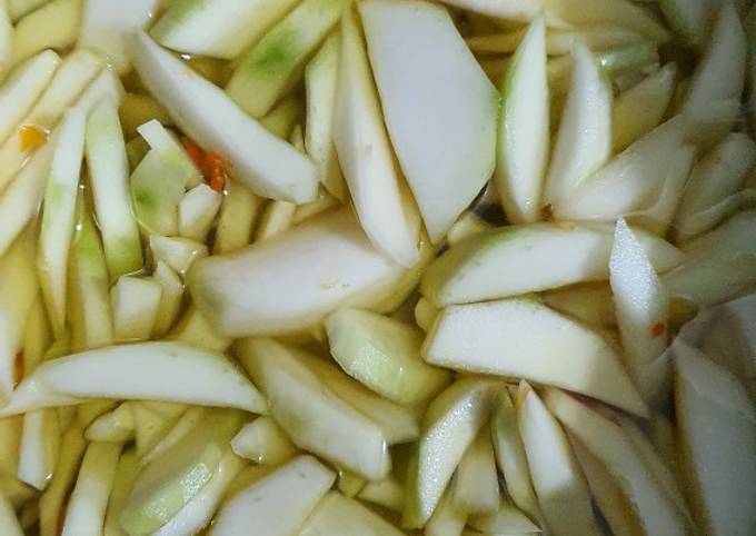 Resep Asinan Mangga Muda oleh Susi Gunawan - Cookpad