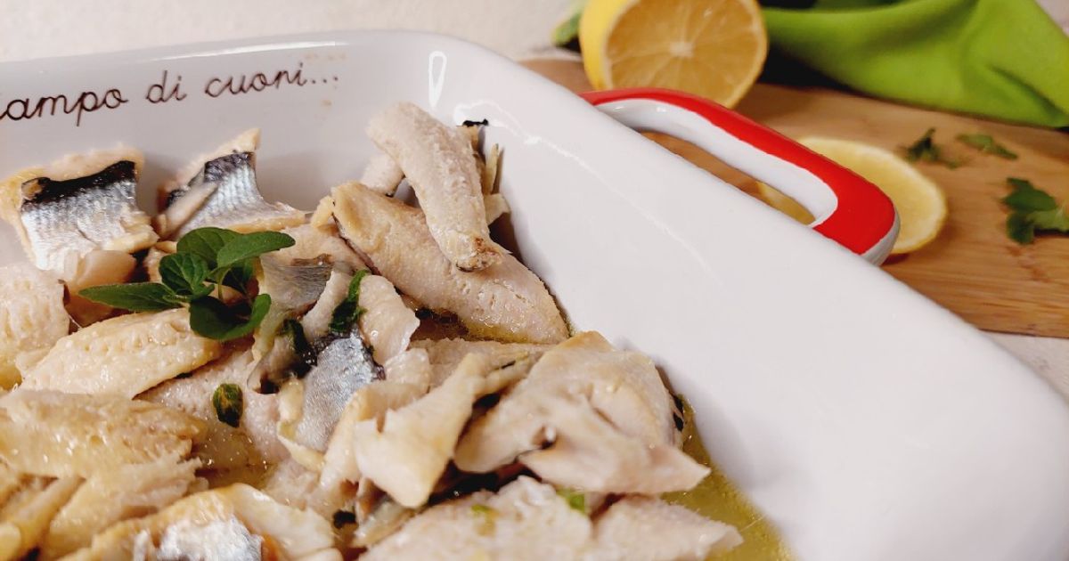 Ricetta Filetti Di Aringa Limone E Menta di Chemamma - Cookpad