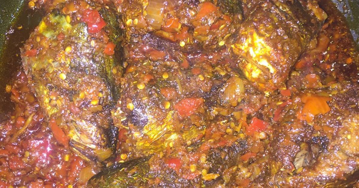 Peppered fish 🐟 Recipe by Ummee makarfee - Cookpad