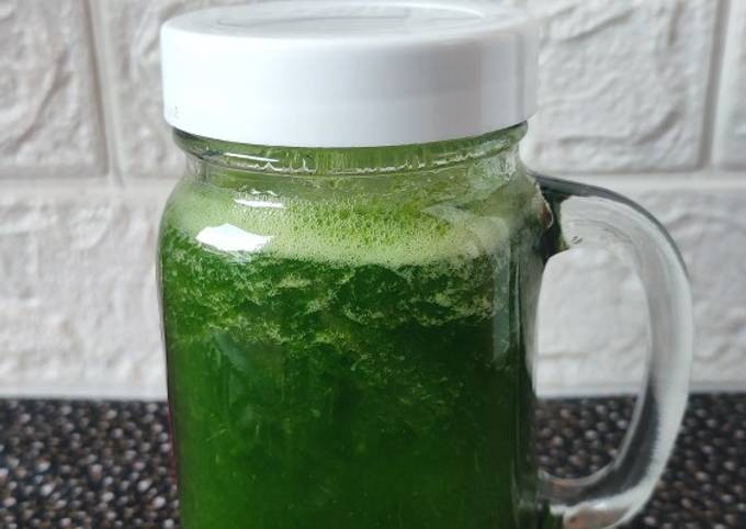 Resep Jus Sawi Nanas Dengan Air Kelapa oleh Bunda TitanQue - Cookpad