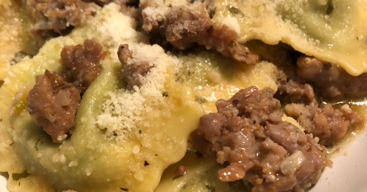Easy Ravioli In A Sausage, Garlic, And Wine Sauce Recipe By Sherry ...
