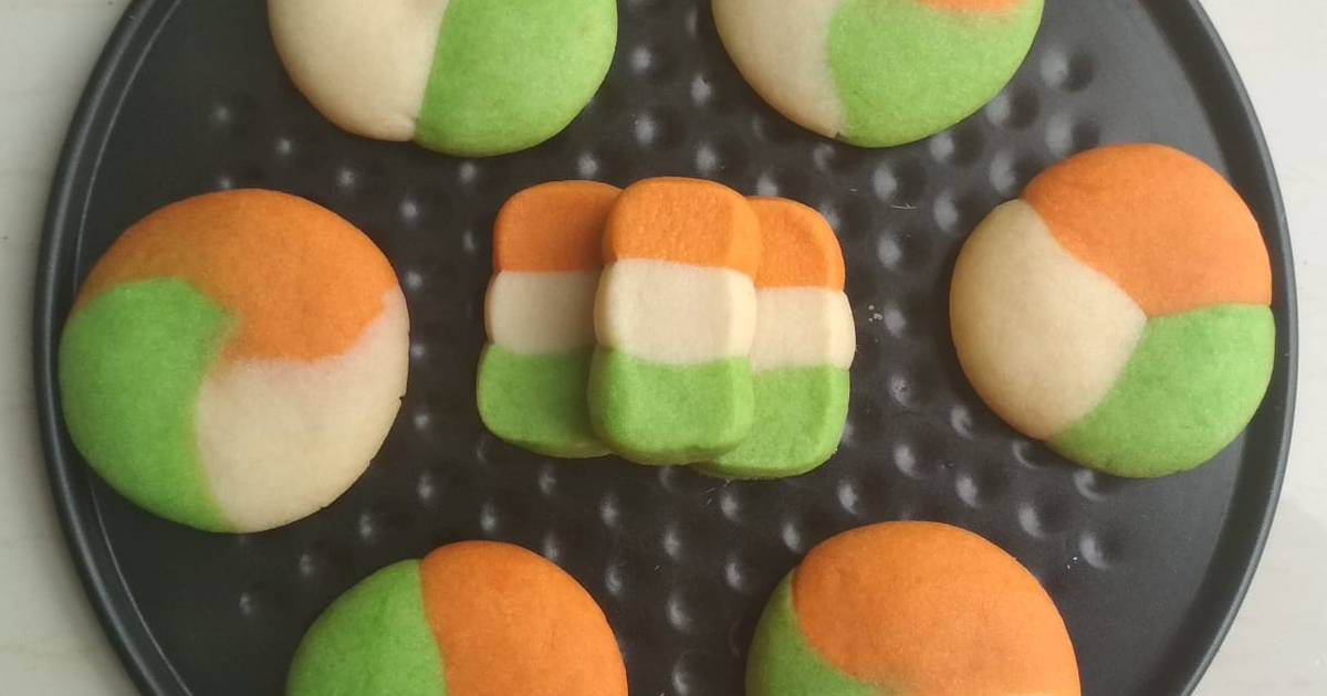 Tricolor Cookies Recipe by pooja - Cookpad