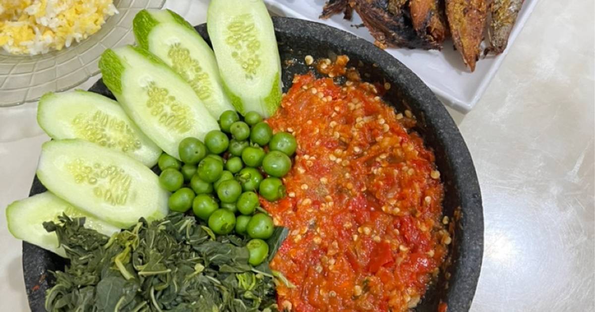 Resep Bebek & Ikan Sambal Lalapan🌶️🥬 oleh Dev_Guritno - Cookpad