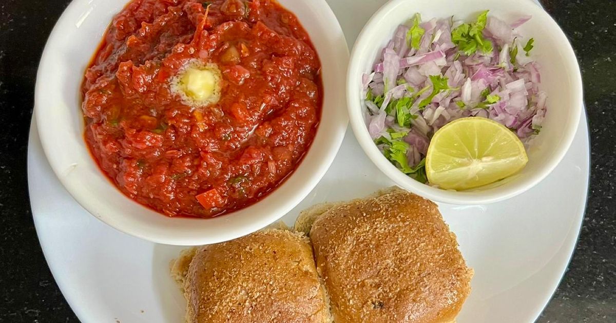 Healthy Pav Bhaji With Millet Pav Recipe by Alka Bhandari - Cookpad