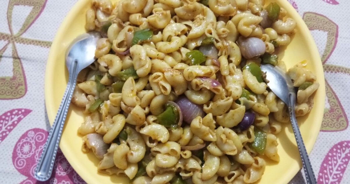 Macroni With Homemade Cream 😋 Recipe by Garima Manish Kumar - Cookpad