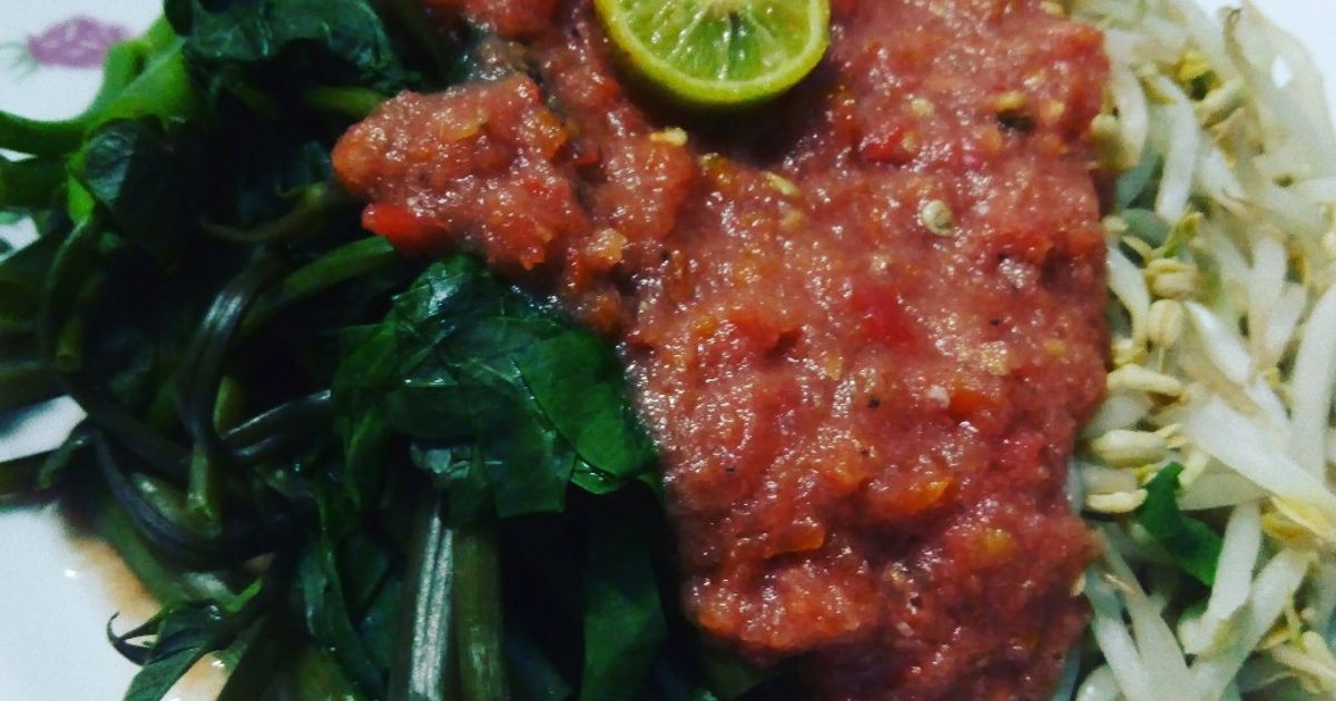 Resep Plecing Kangkung Khas Bali oleh CHOCHO ZUZU - Cookpad