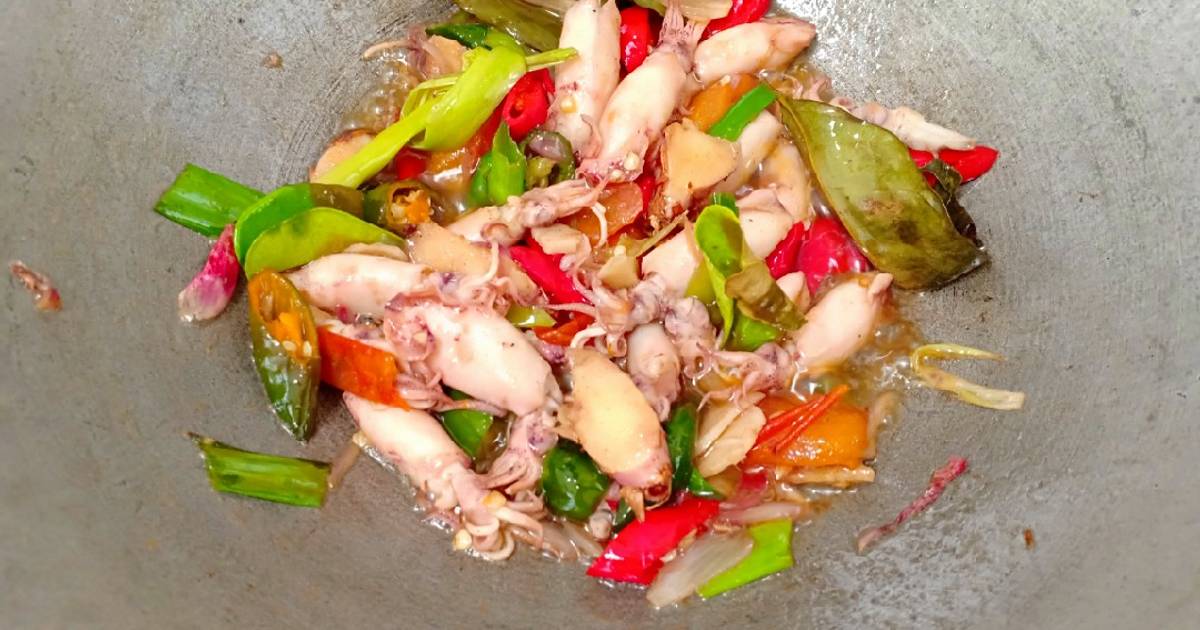 Resep Sotong asin cabe hijau oleh Intan Handayani - Cookpad