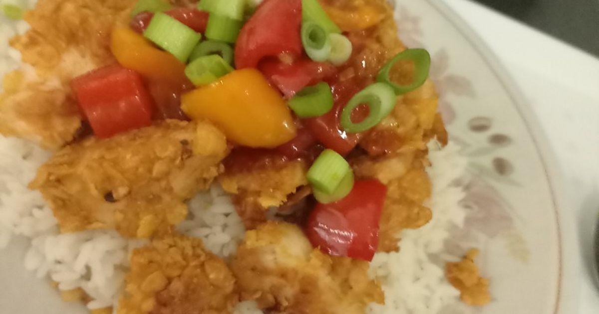Sweet Chilli Chicken Bites On Rice Recipe by Oscark - Cookpad