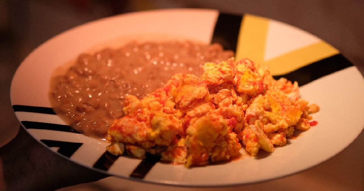 Huevos con salsa roja - 233 recetas caseras- Cookpad