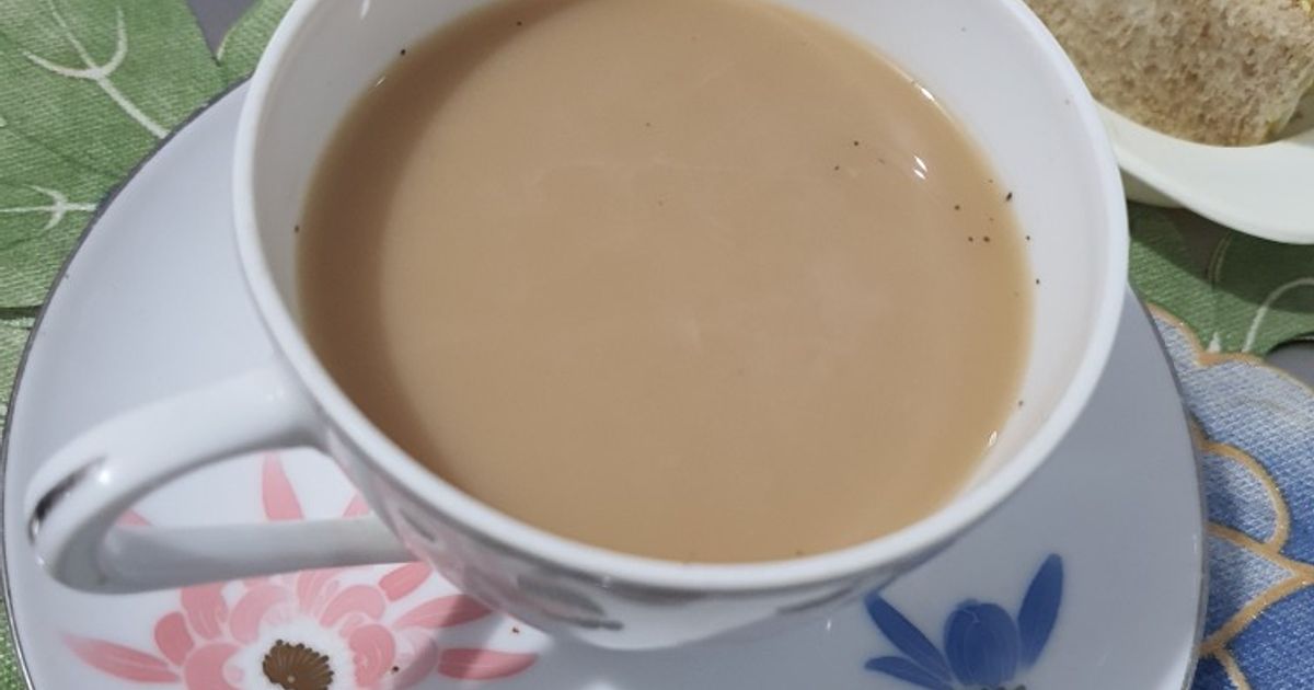 Resep Japanese Royal Milk Tea Ala Fe oleh CIA Febri - Cookpad