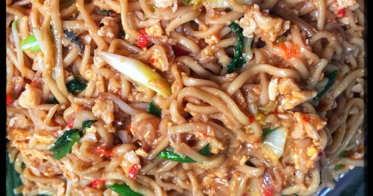 Resep IFU MIE GORENG becek oleh Kiky Dwi Ananda Sitepu - Cookpad