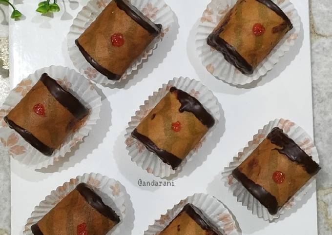 Resep Mini Roll Cake oleh andarani - Cookpad