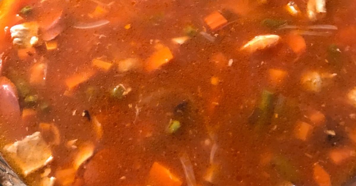 Resep Soup Merah Ala Restoran Home Made 🍵 oleh nonaninid - Cookpad