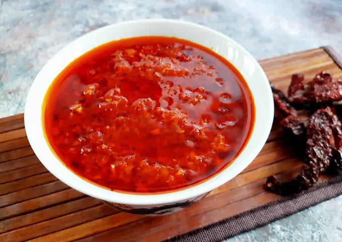Homemade Schezwan Sauce Recipe by Madhu Bindra - Cookpad