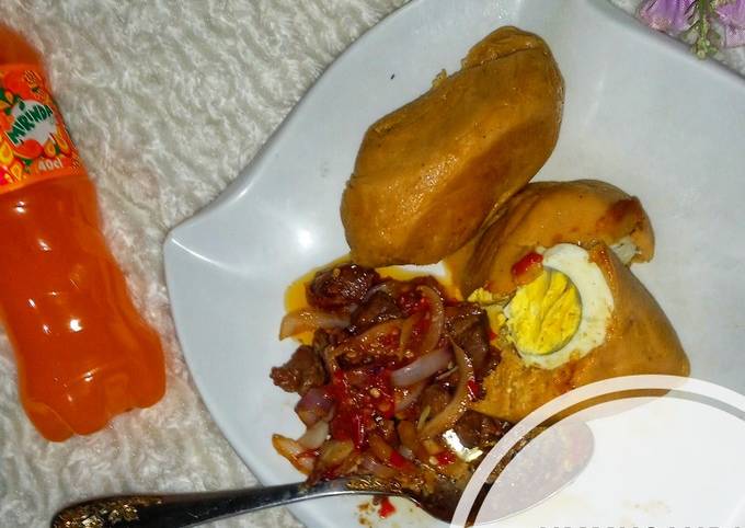 Moimoi with lamb sauce Recipe by shaima'u minkaila Ilyasu - Cookpad