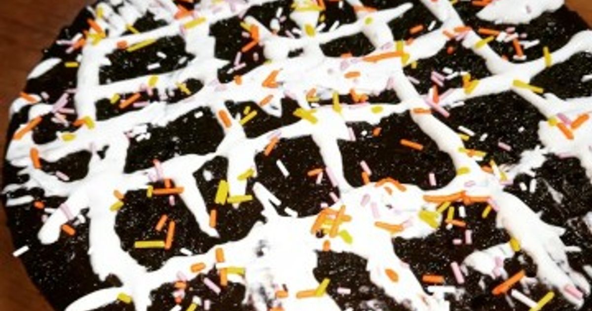Easy Chocolate Cake Recipe Recipe by Food Court - Cookpad