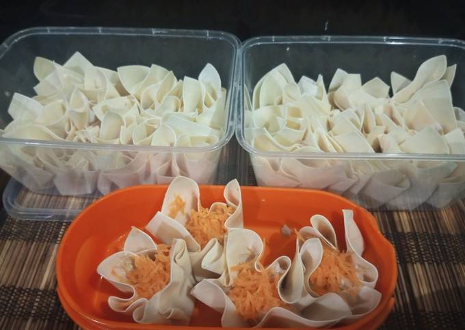 Resep Siomay dan pangsit ala mami Sion oleh astarias retinalita - Cookpad