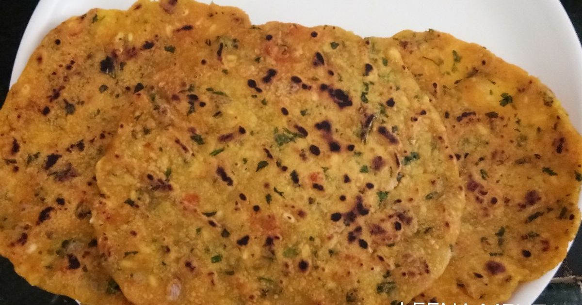 Akki Roti Recipe by Leena Mehta - Cookpad