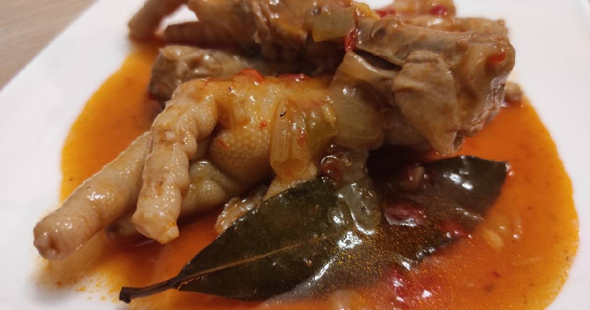 Diferentes recetas con patas de pollo