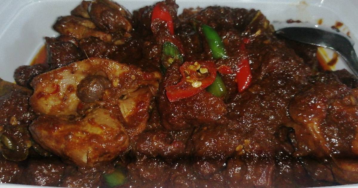 Resep Daging sapi mix hati ayam asem pedas oleh Rie Tamara - Cookpad