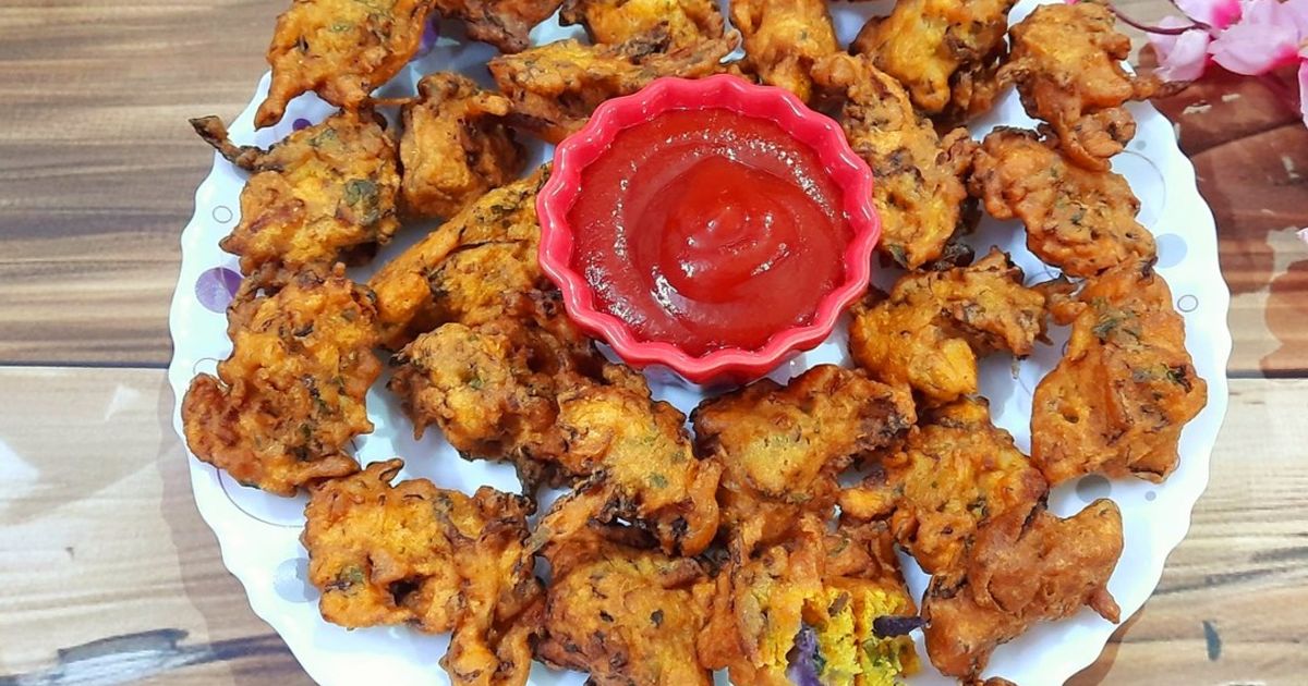Red Cabbage Fritters Recipe by ZMA - Cookpad