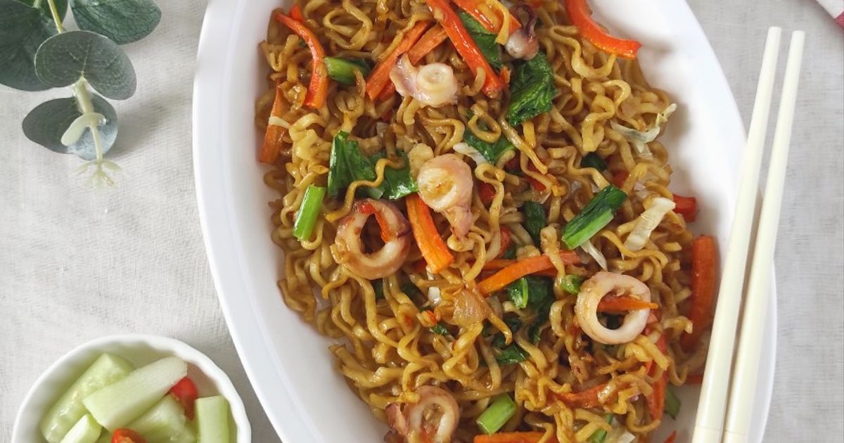 Resep 89. Mie Goreng Cumi oleh nurmaretha ds - Cookpad