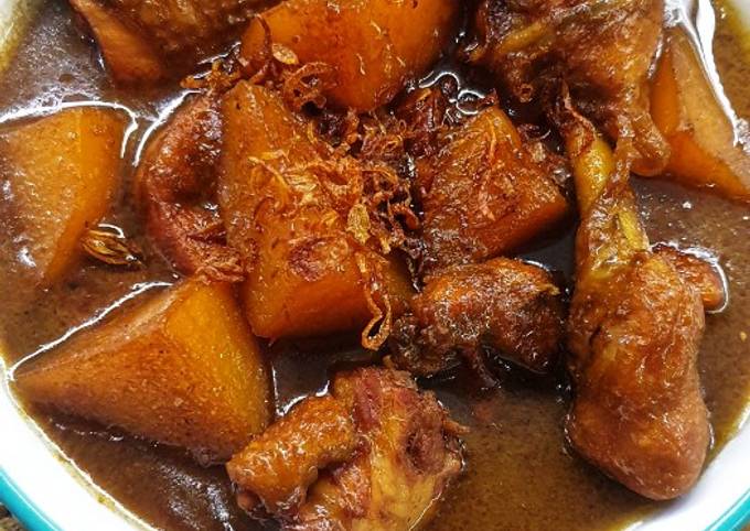 Resep Semur Ayam Betawi oleh Setya Rini - Cookpad