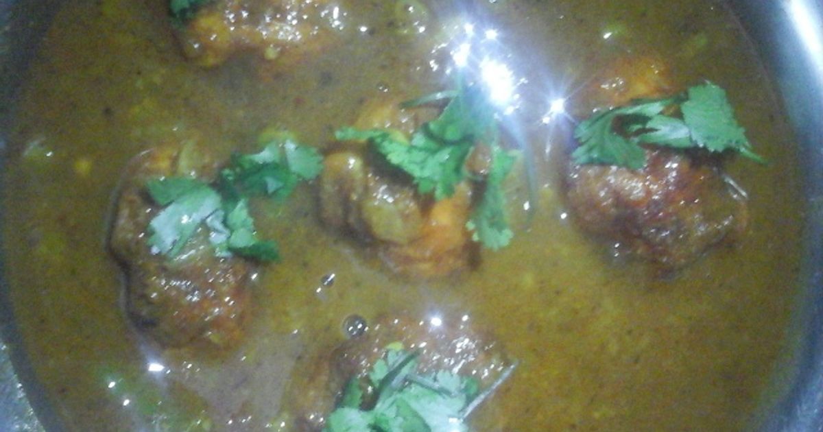 Dhaba Style Egg Curry Recipe by Deepika Srivastava - Cookpad