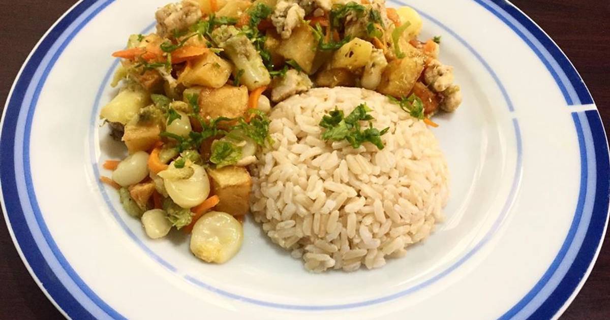 Saltado de Brócoli Receta de Gi Casahuamán- Cookpad