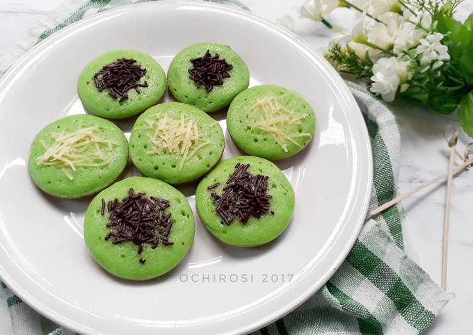 Resep Pukis Pandan Bulat oleh ochirosi - Cookpad