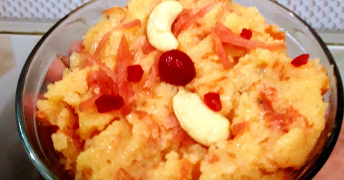 Semolina Carrot Halwa (Suji Gajar Halwa) Recipe By Mrinalini Sinha