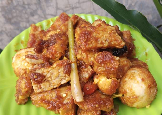 Resep 🥚Tempe tahu telur bumbu bali🍳 oleh Dhelly - Cookpad