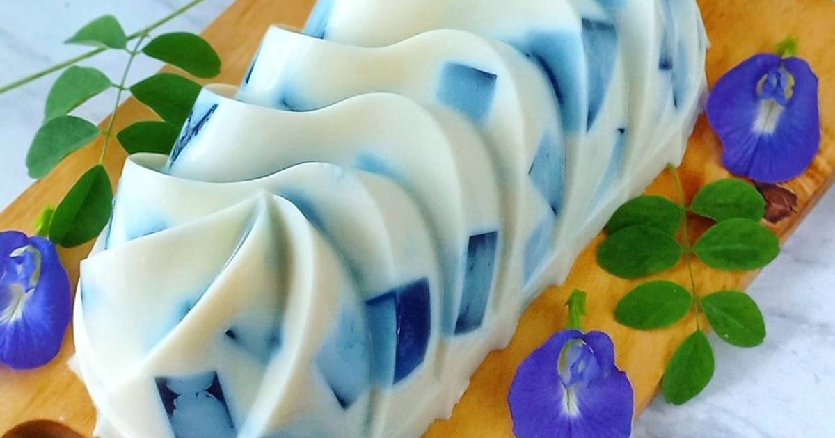 Resep Puding Mozaik Bunga Telang oleh Vey Alodia's Kitchen - Cookpad