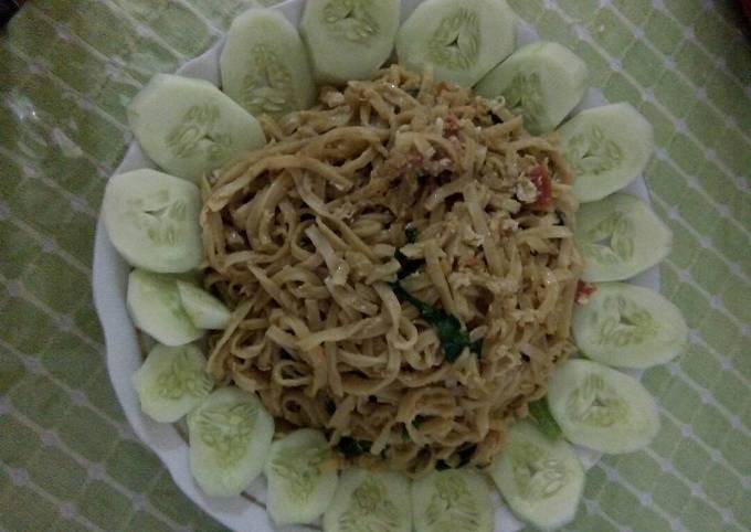Resep Ifu Mie Goreng oleh Erliza Rizky Hasibuan - Cookpad