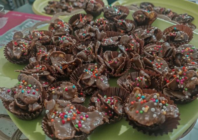 Resep Choco Cornflakes oleh 🌛 🤍 - Cookpad