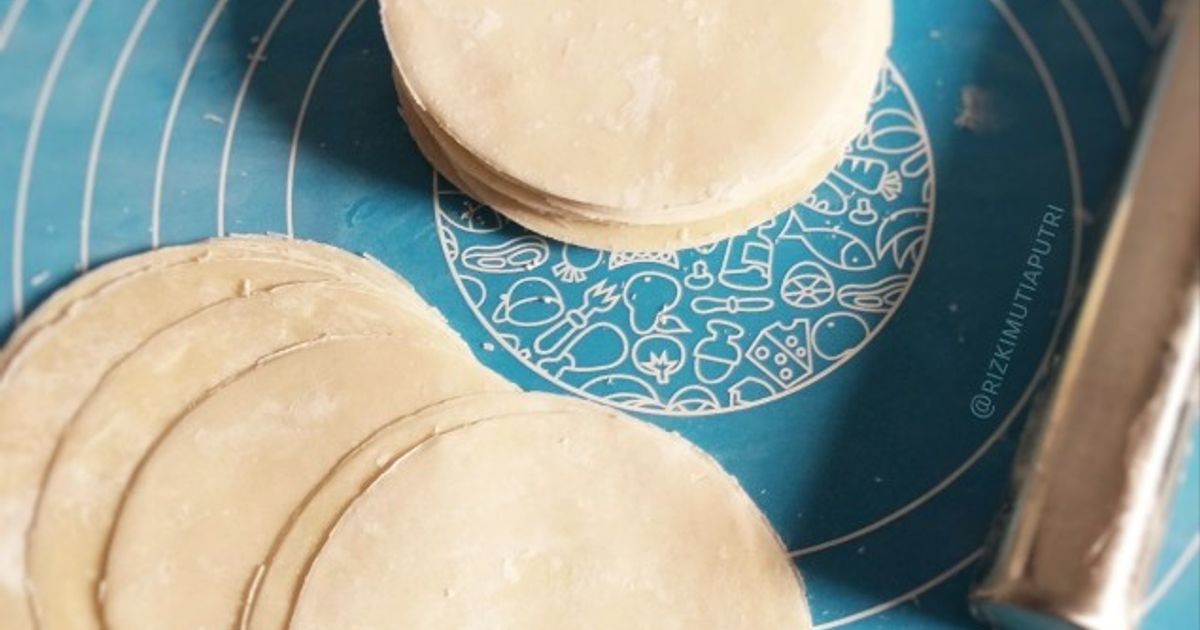 Resep Kulit Dimsum/ Gyoza/ Kuotie/ Pangsit oleh Rizki Mutia Putri - Cookpad