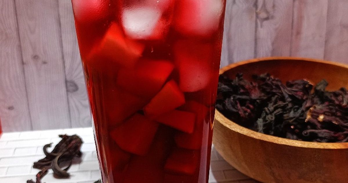 Resep Es Bunga Rosella Ungu Pir Sereh oleh tommy wiriadi putra - Cookpad